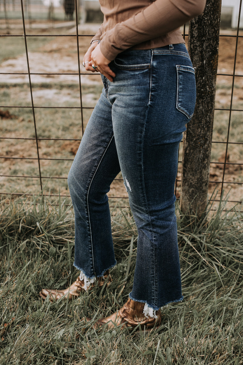 Frayed Crop Jeans – Starred Leather & Co.